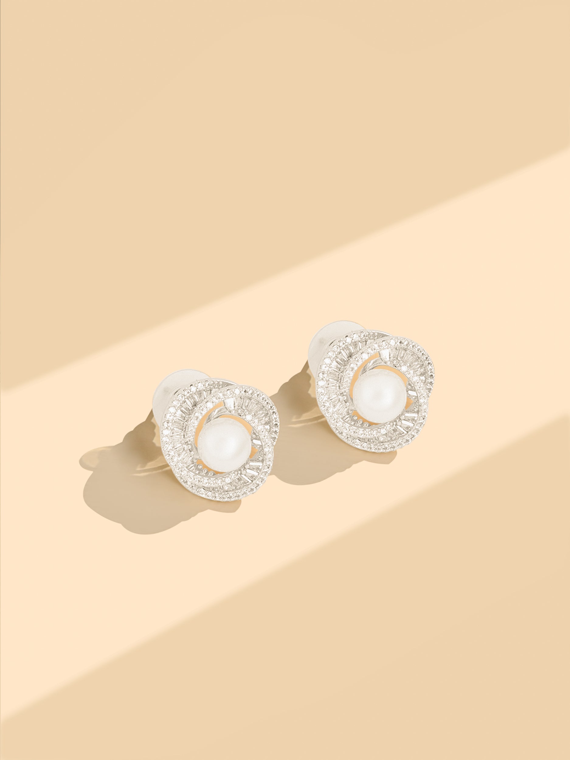 Luxury Pearl Studs – Limelightpk