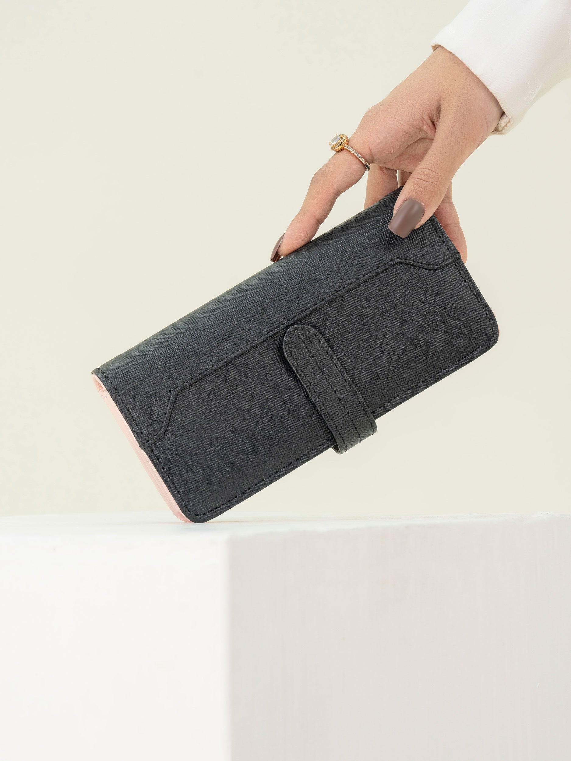 Classic Wallet – Limelightpk