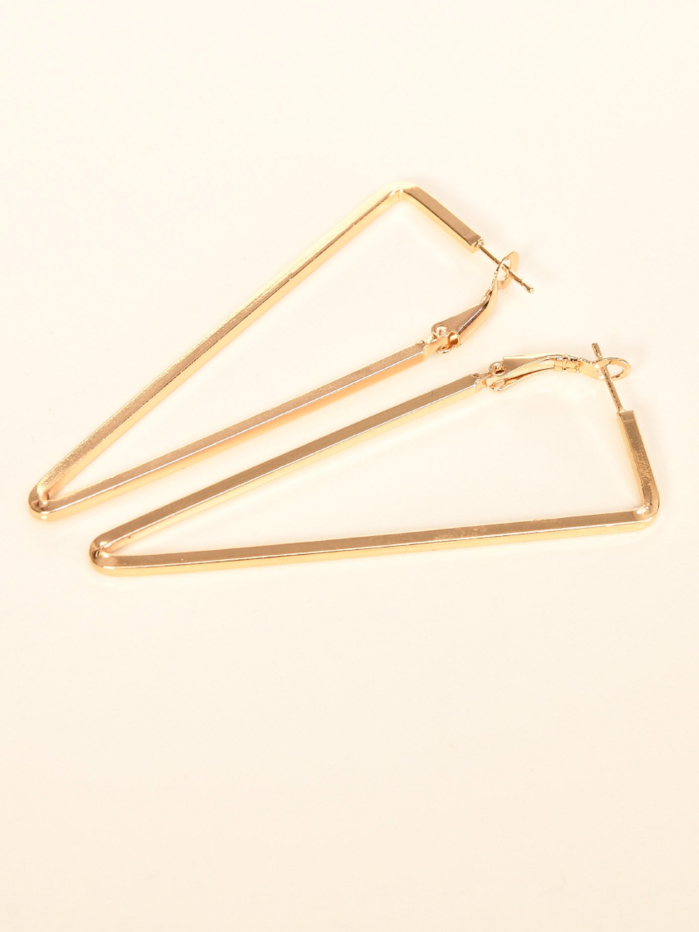 Triangular Hoops – Limelightpk