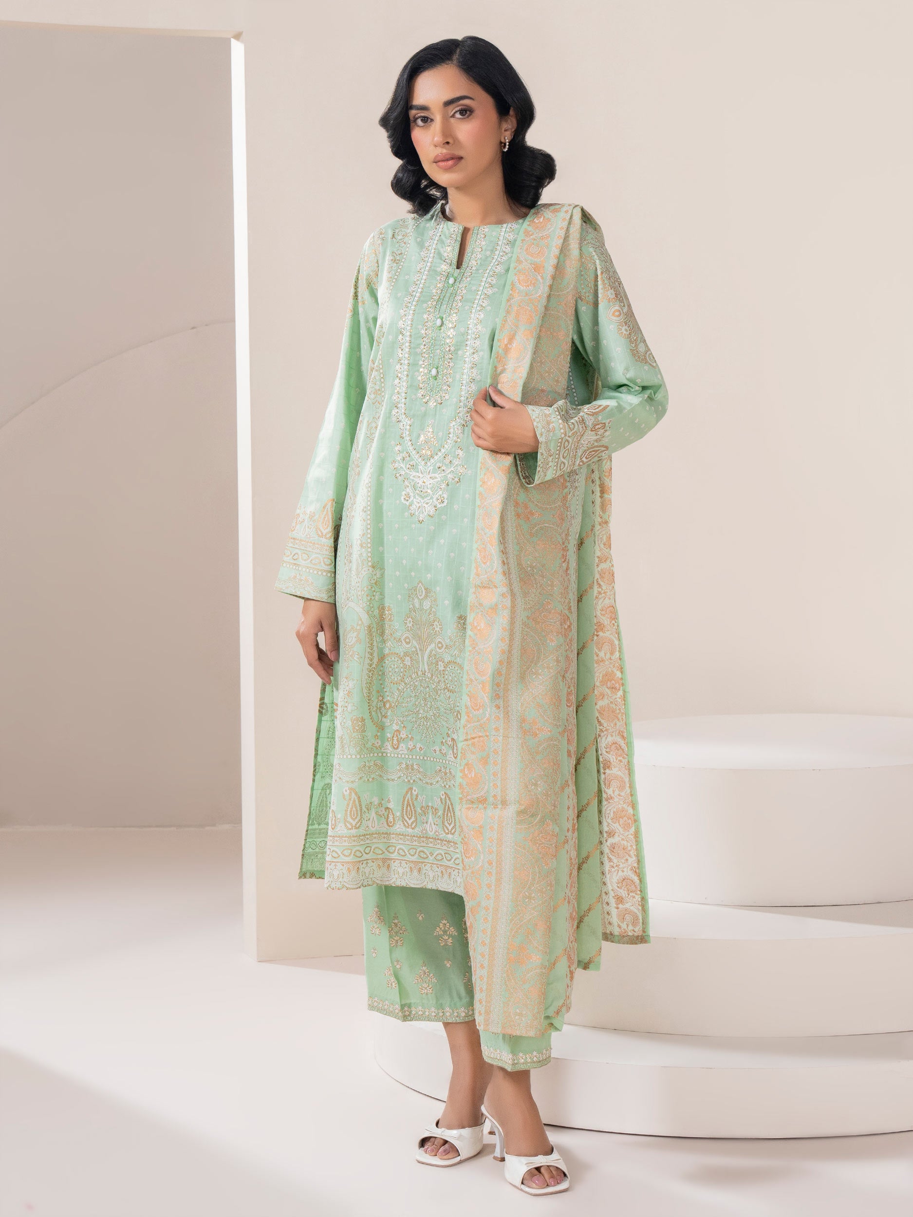 Pret | Ready Made Dresses for Women Summer 2025 – Limelightpk