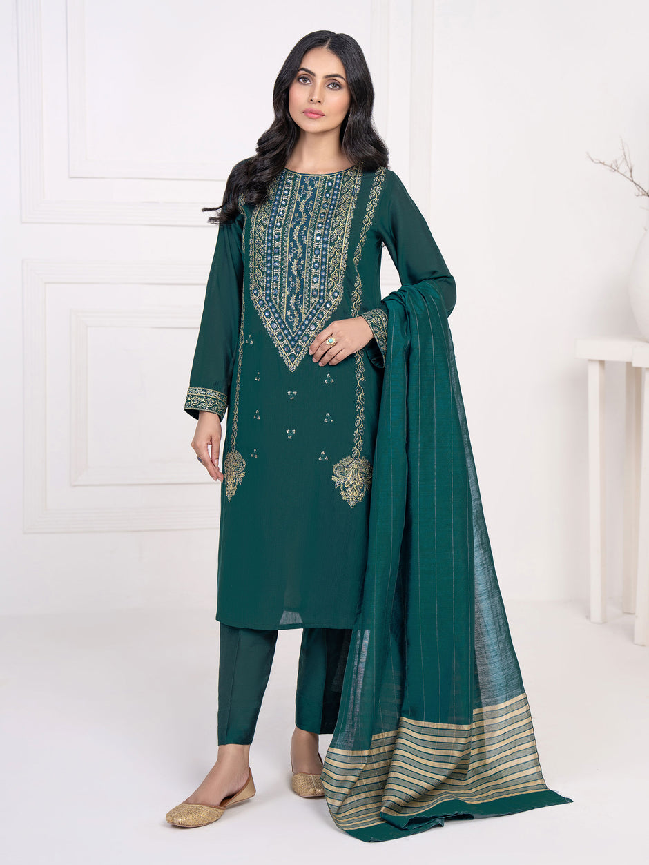 Unstitched Embroidered Winter – Limelightpk