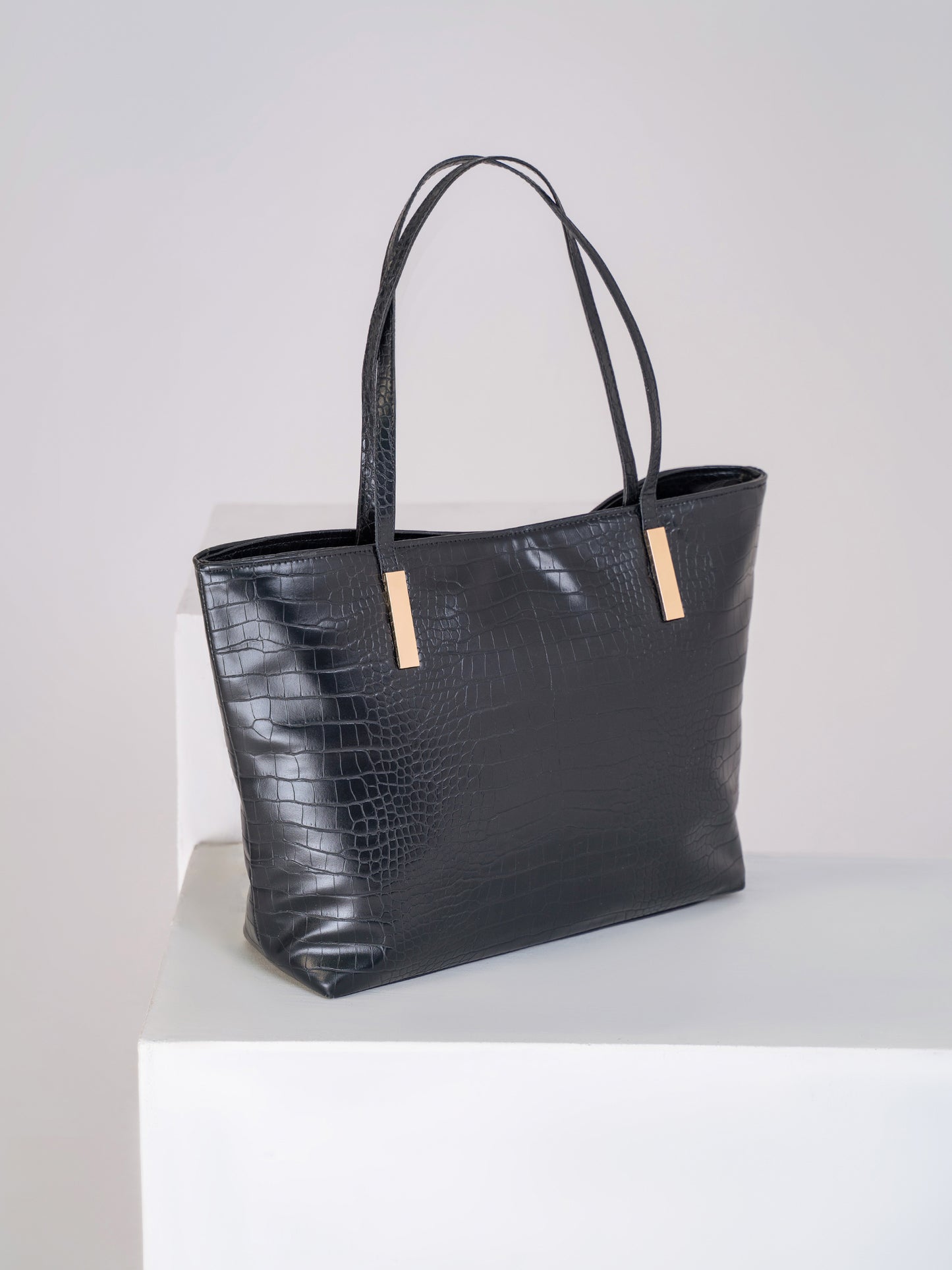 Croc Textured Tote Bag – Limelightpk