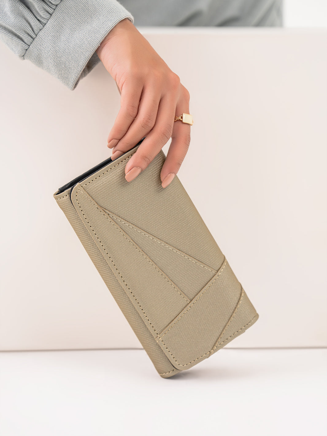Wallets – Limelightpk