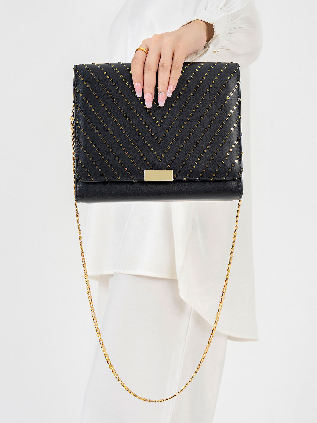 Embroidered HandBags – Limelightpk