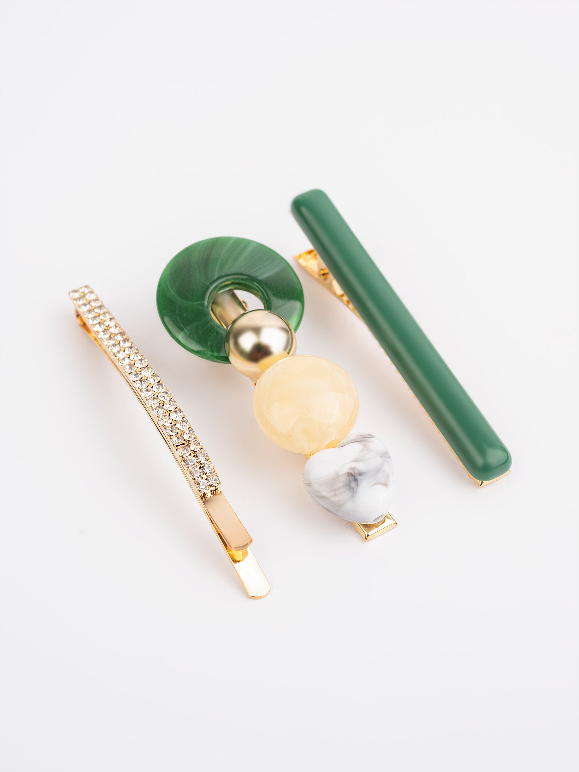 Check Printed Hair Clips – Limelightpk