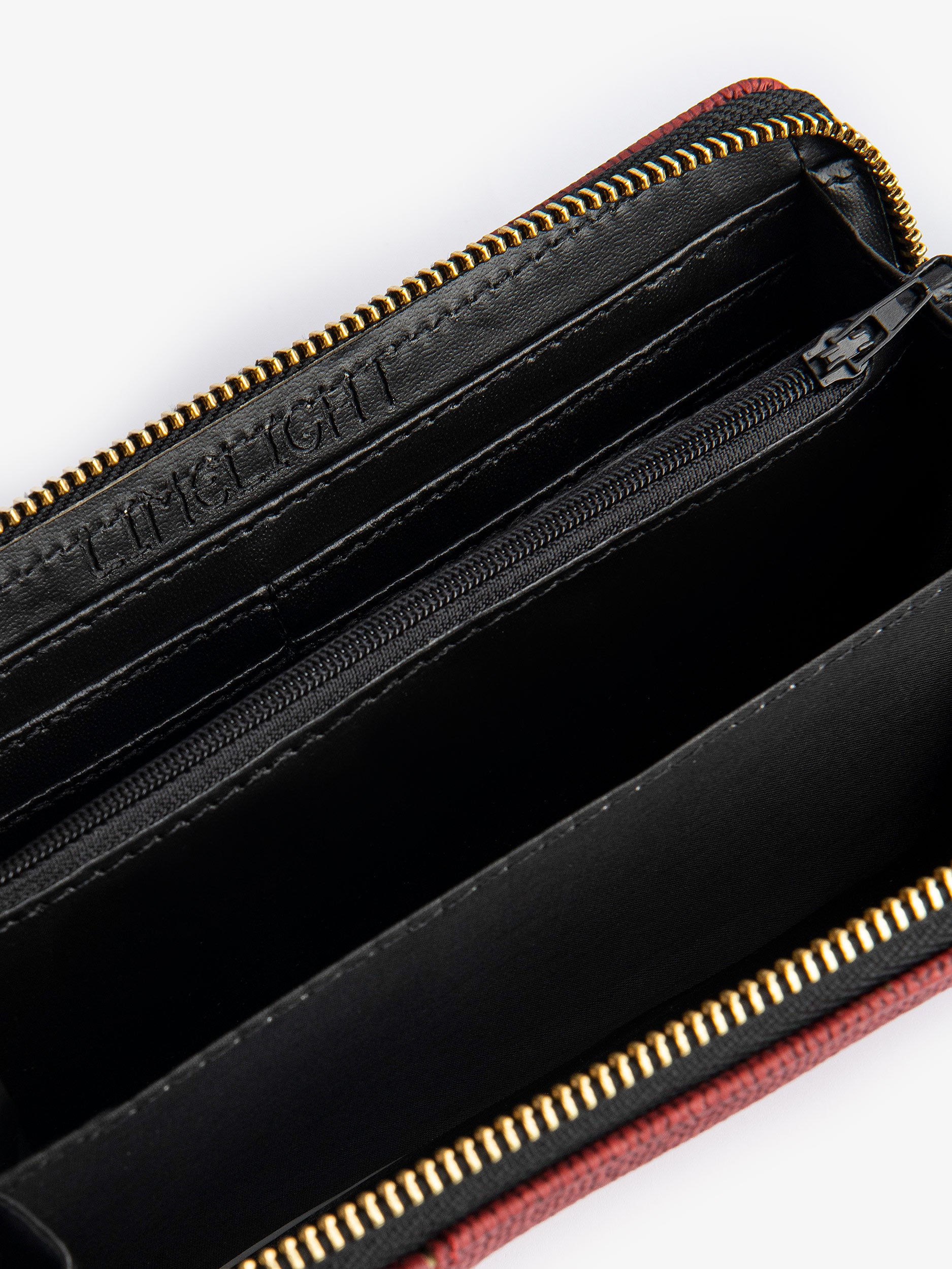 Classic Textured Wallet – Limelightpk