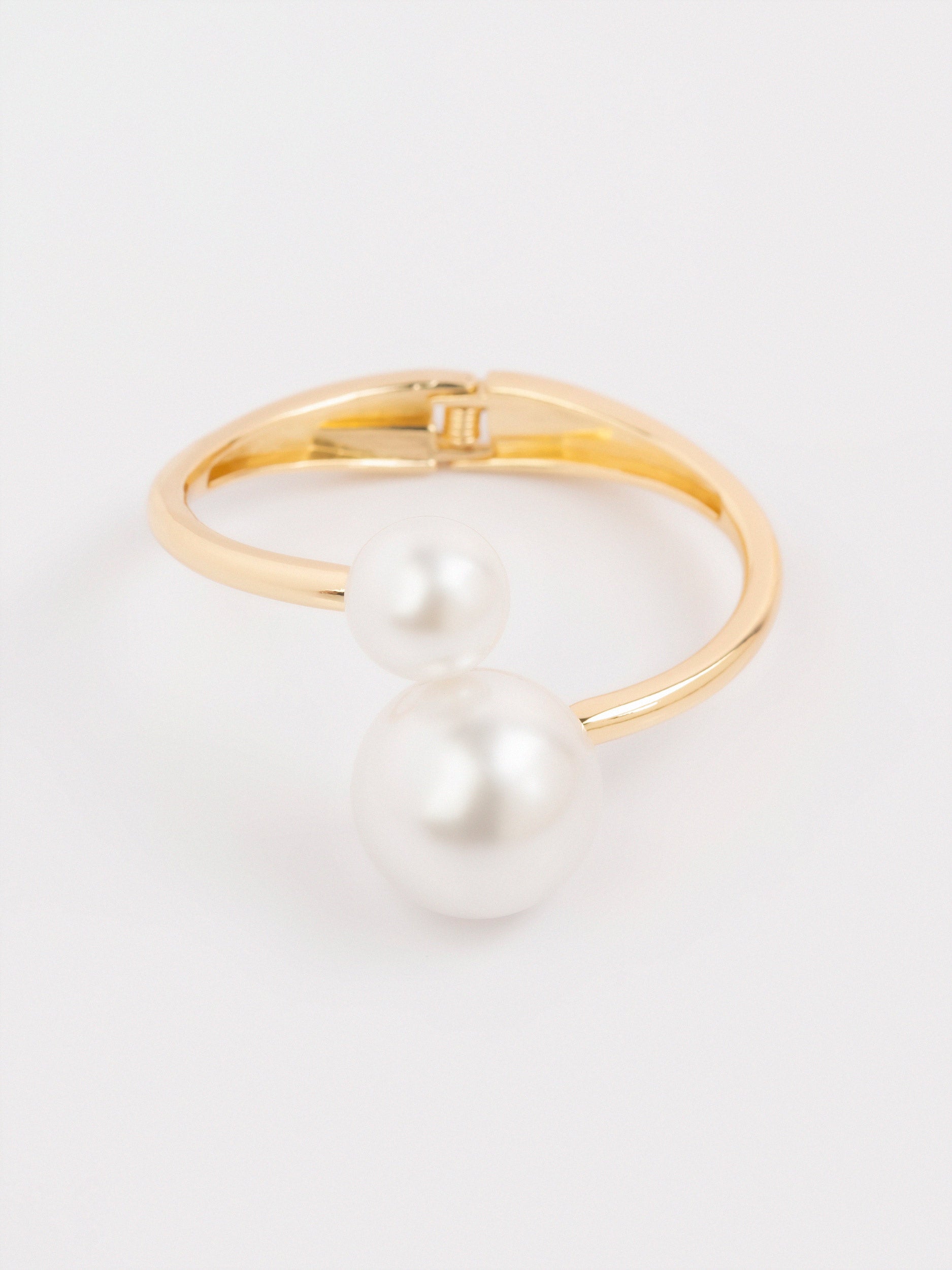 Pearl Cuff Bangle Bracelet – Limelightpk