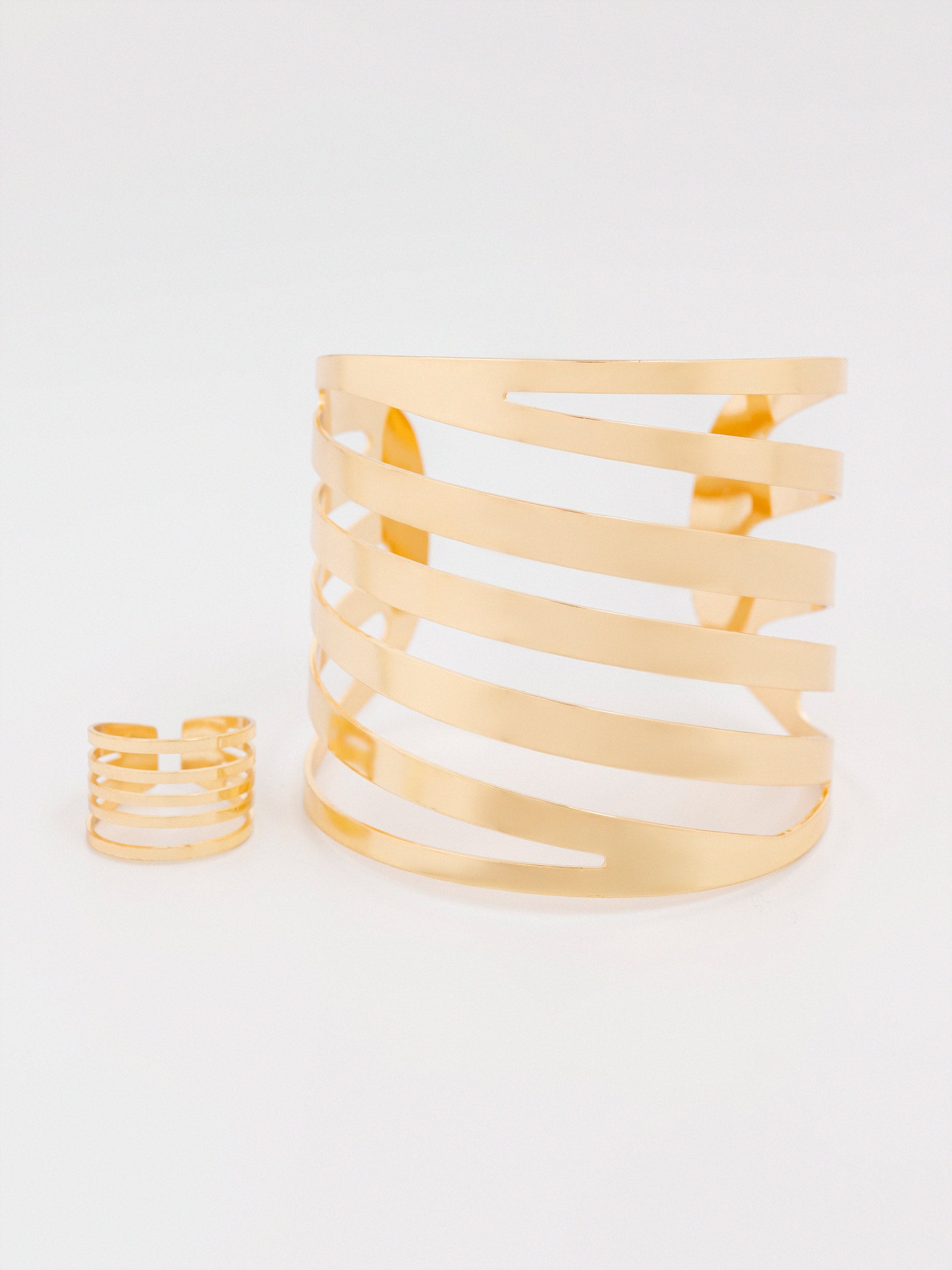 Open Cage Bracelet – Limelightpk