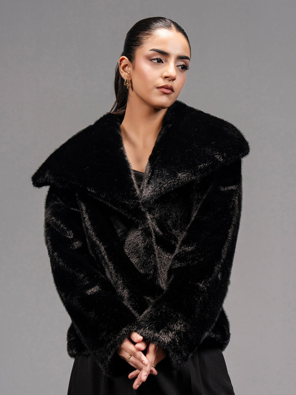 Faux Fur Jacket – Limelightpk