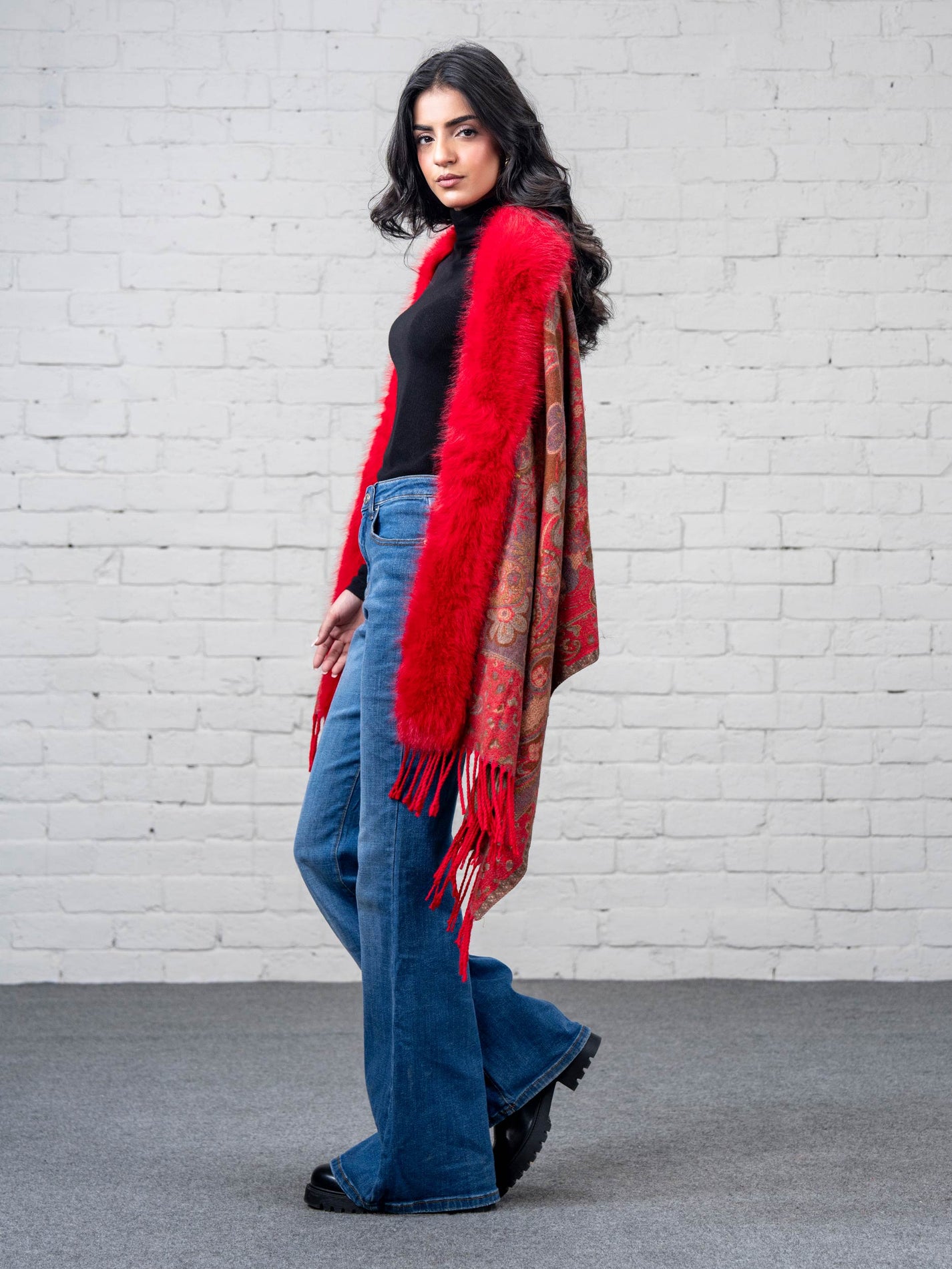 Cape Shawl – Limelightpk