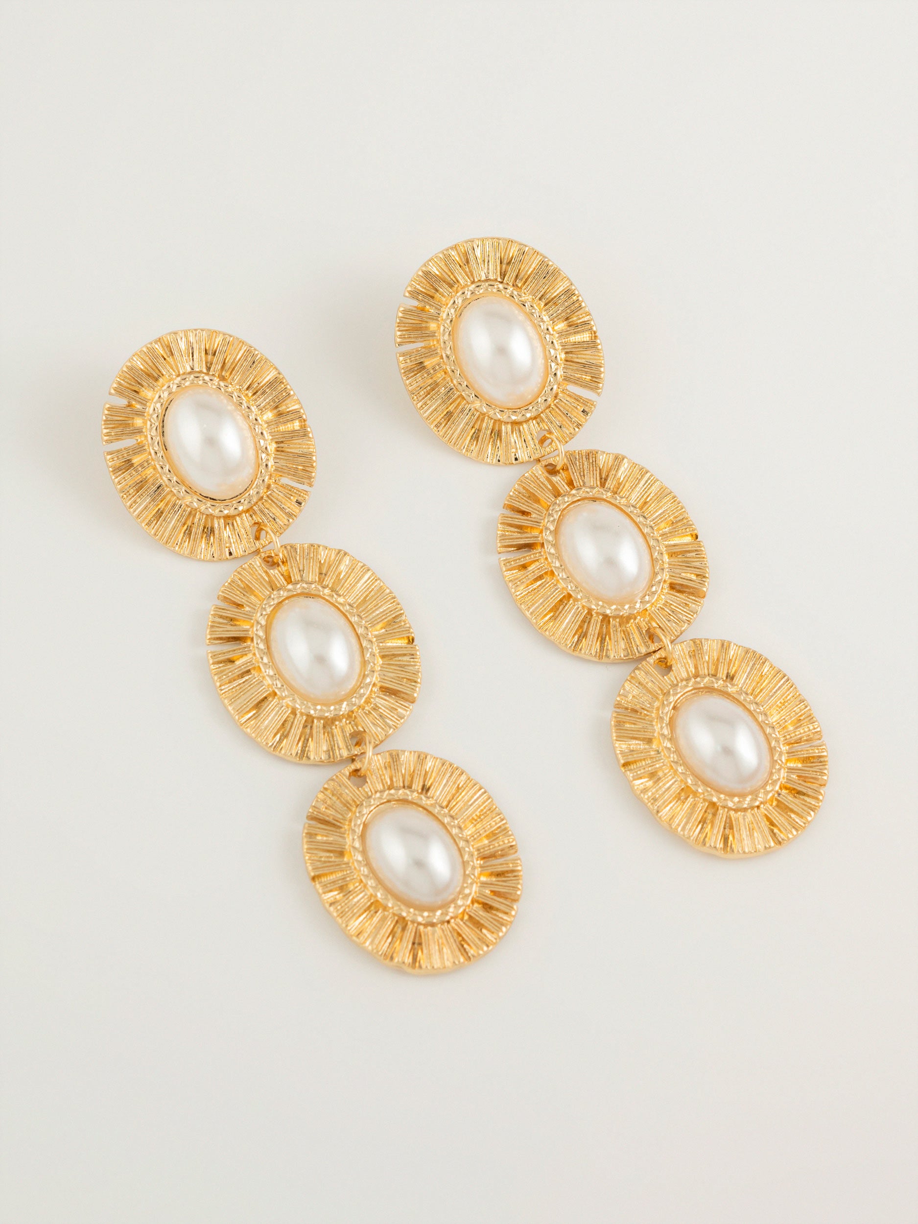 Pearl Drop Earrings – Limelightpk