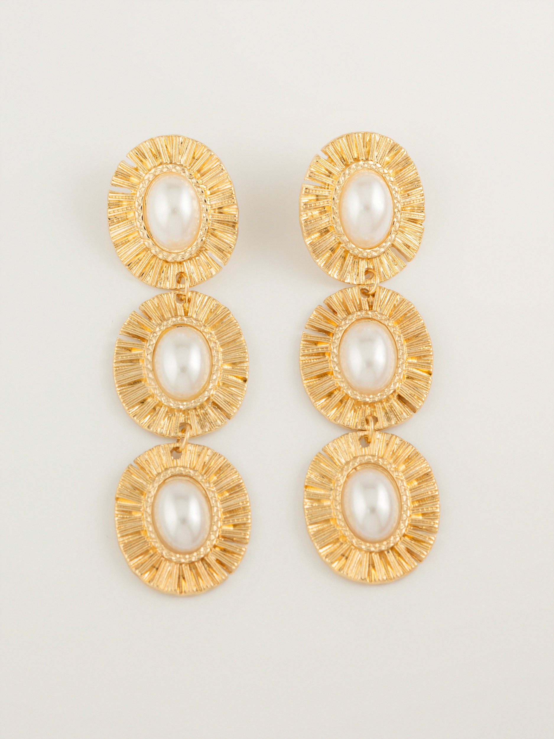 Pearl Drop Earrings – Limelightpk