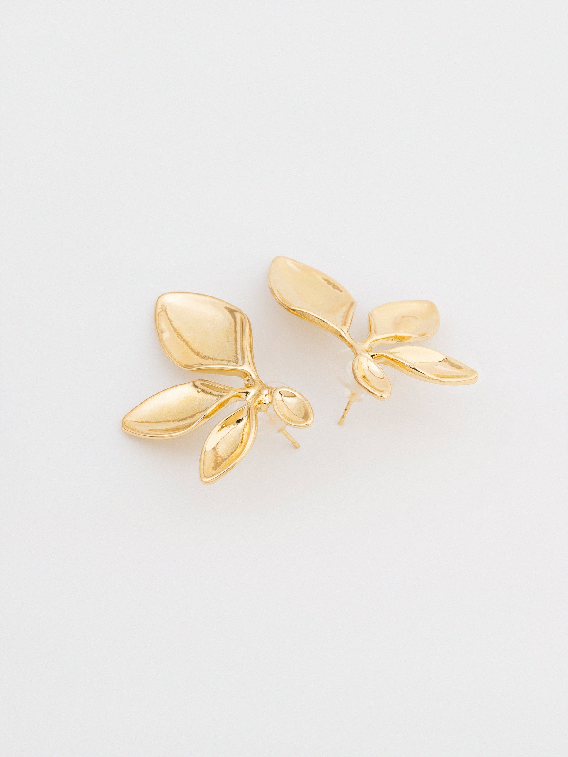 Floral Studs – Limelightpk