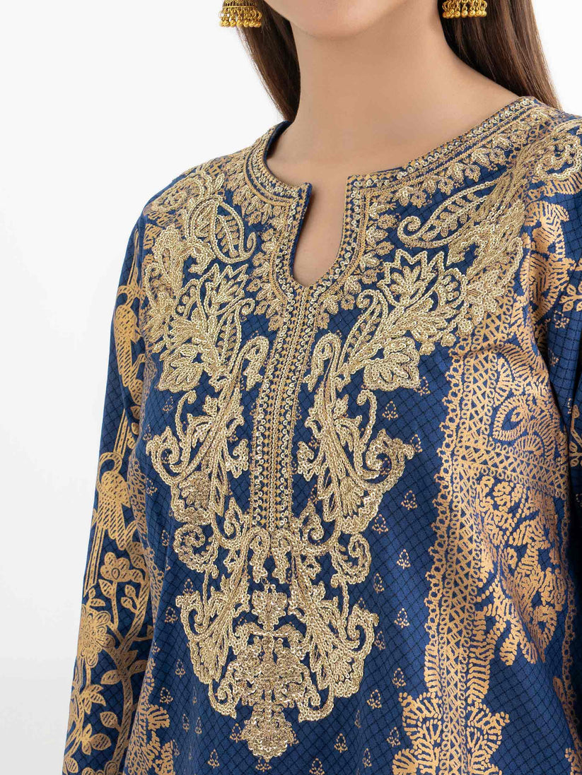 3 Piece Cambric Suit-Embroidered (Pret) – Limelightpk