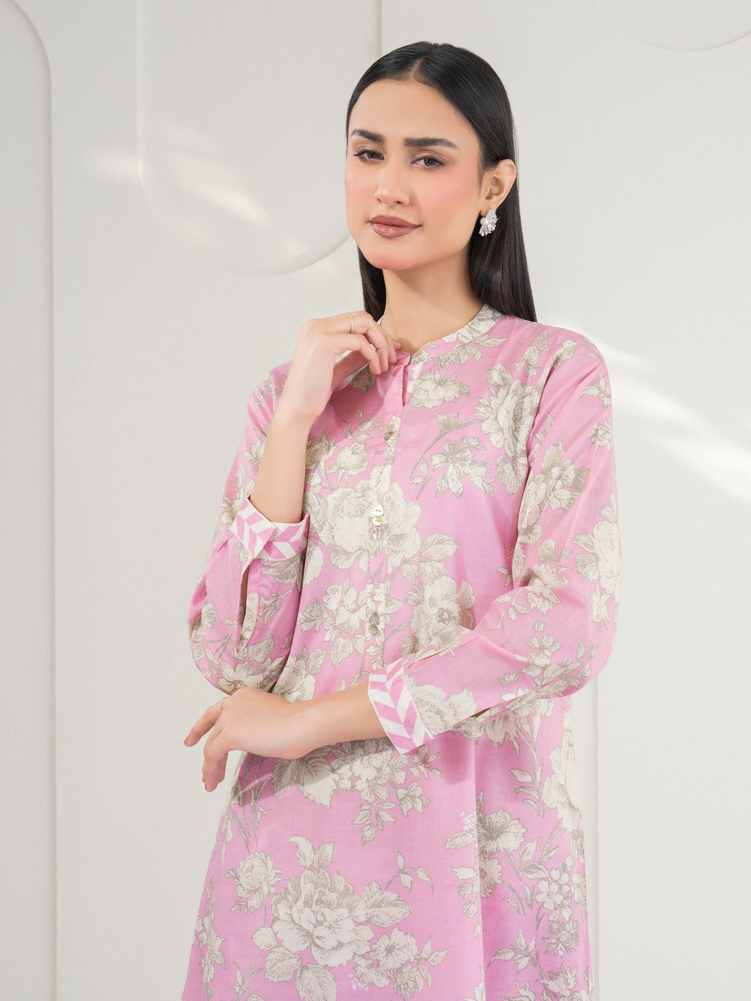 Pret | Ready Made Dresses for Women Summer 2025 – Limelightpk