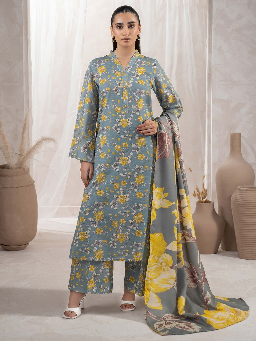 3 Piece Khaddar Suit-Printed (Unstitched) – Limelightpk