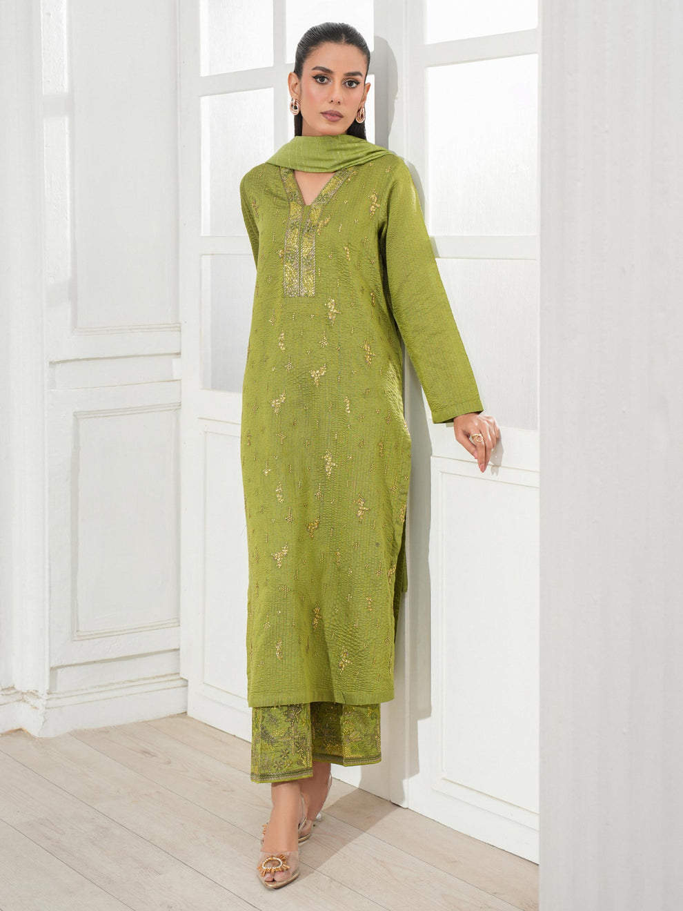 3 Piece Raw Silk Suit-Embroidered (Unstitched) – Limelightpk