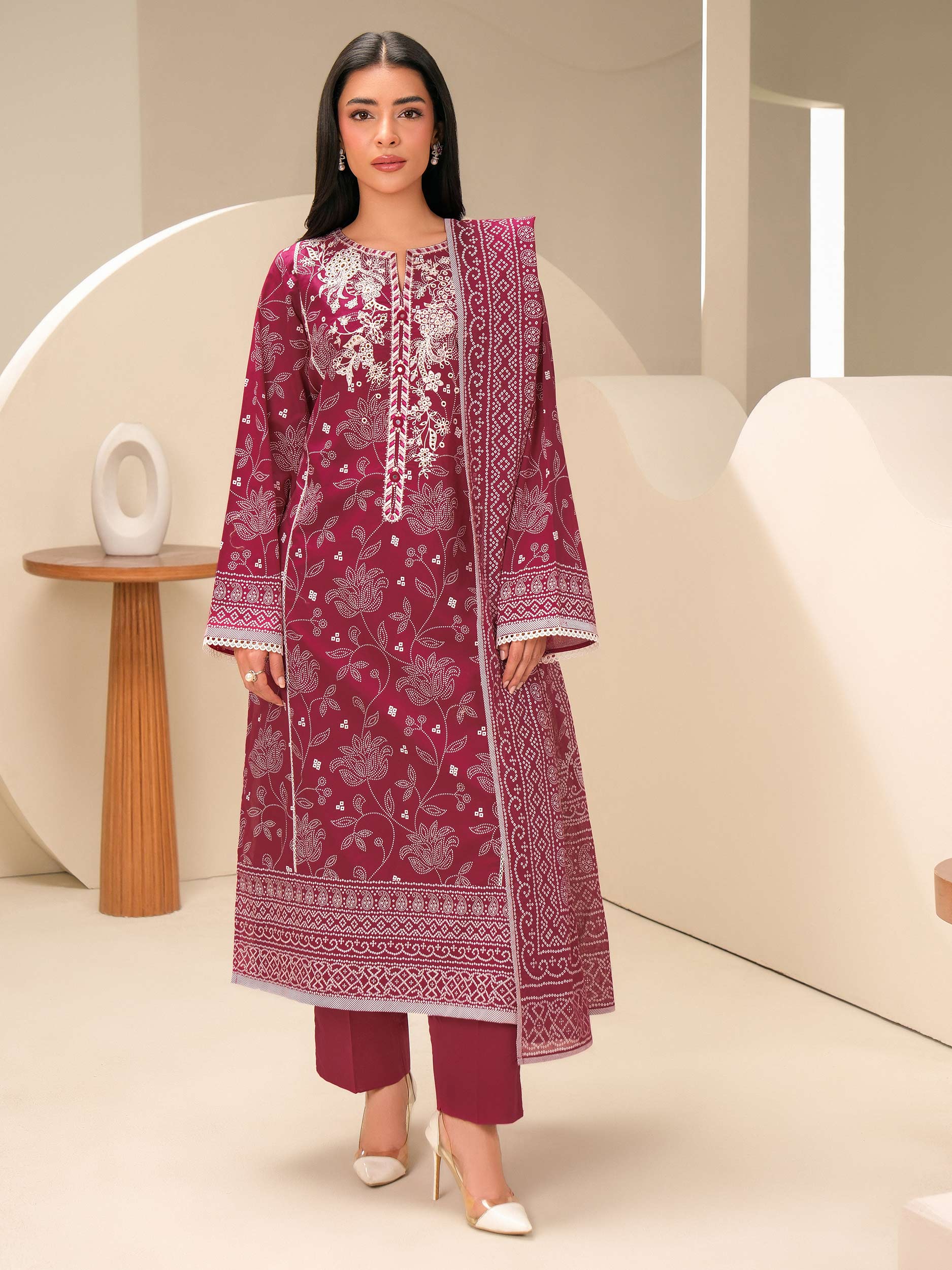 Glam Dresses | Women's Unstitched Embroidered Glam Dresses – Limelightpk