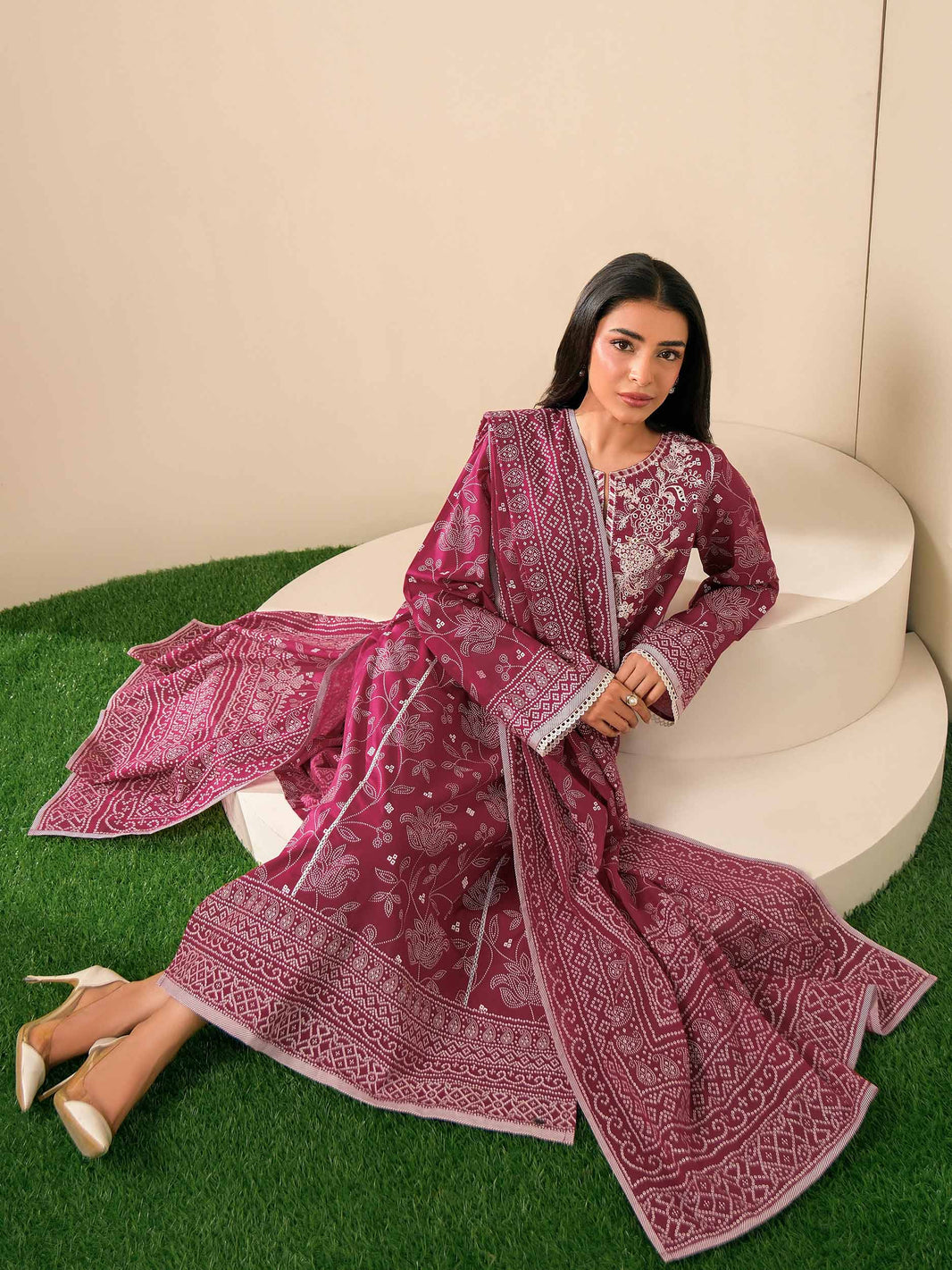 Women Unstitched Embroidered Summer Dresses 2025 – Limelightpk