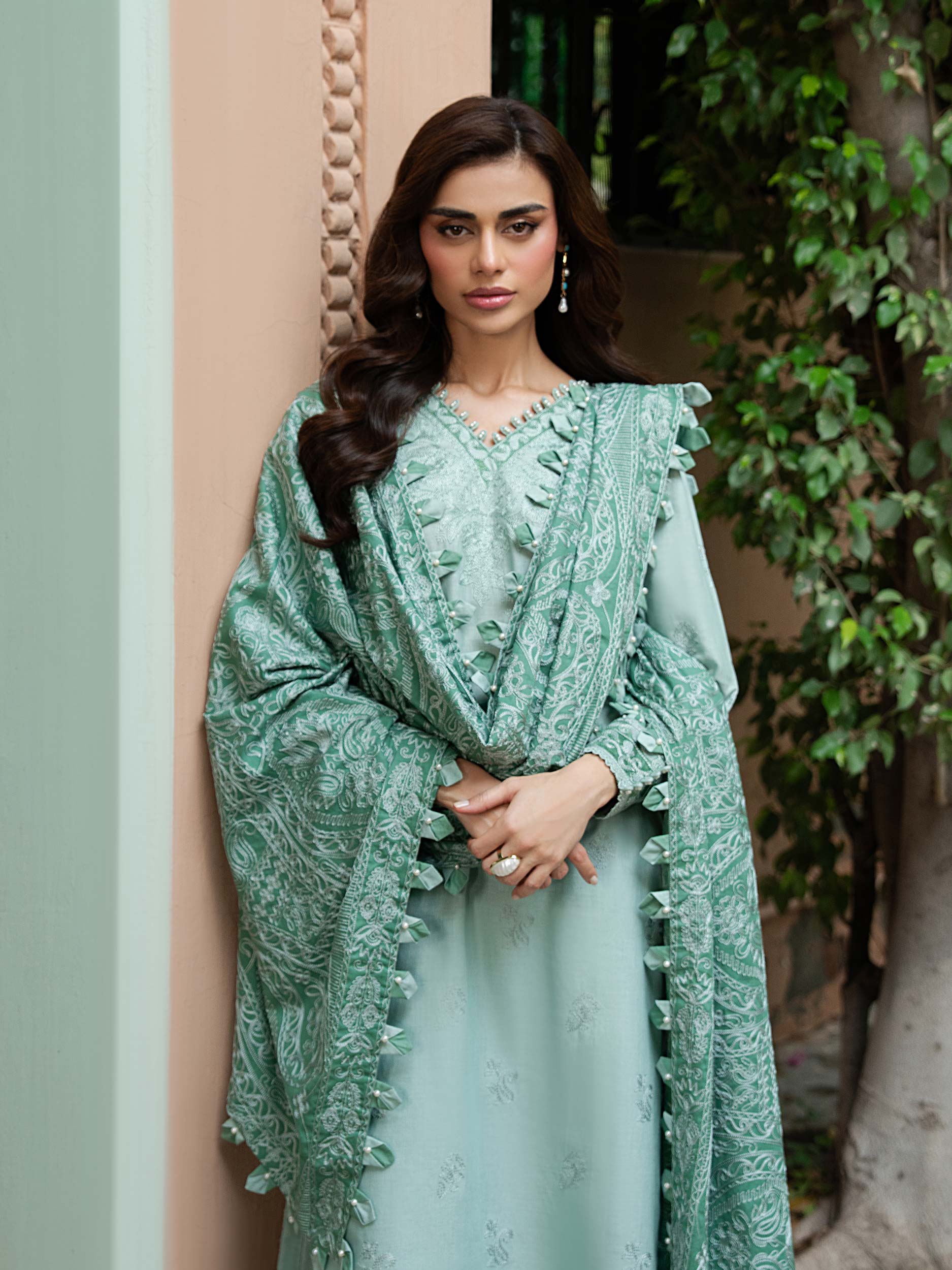 Winter Unstitched Embroidered Suits – Limelightpk