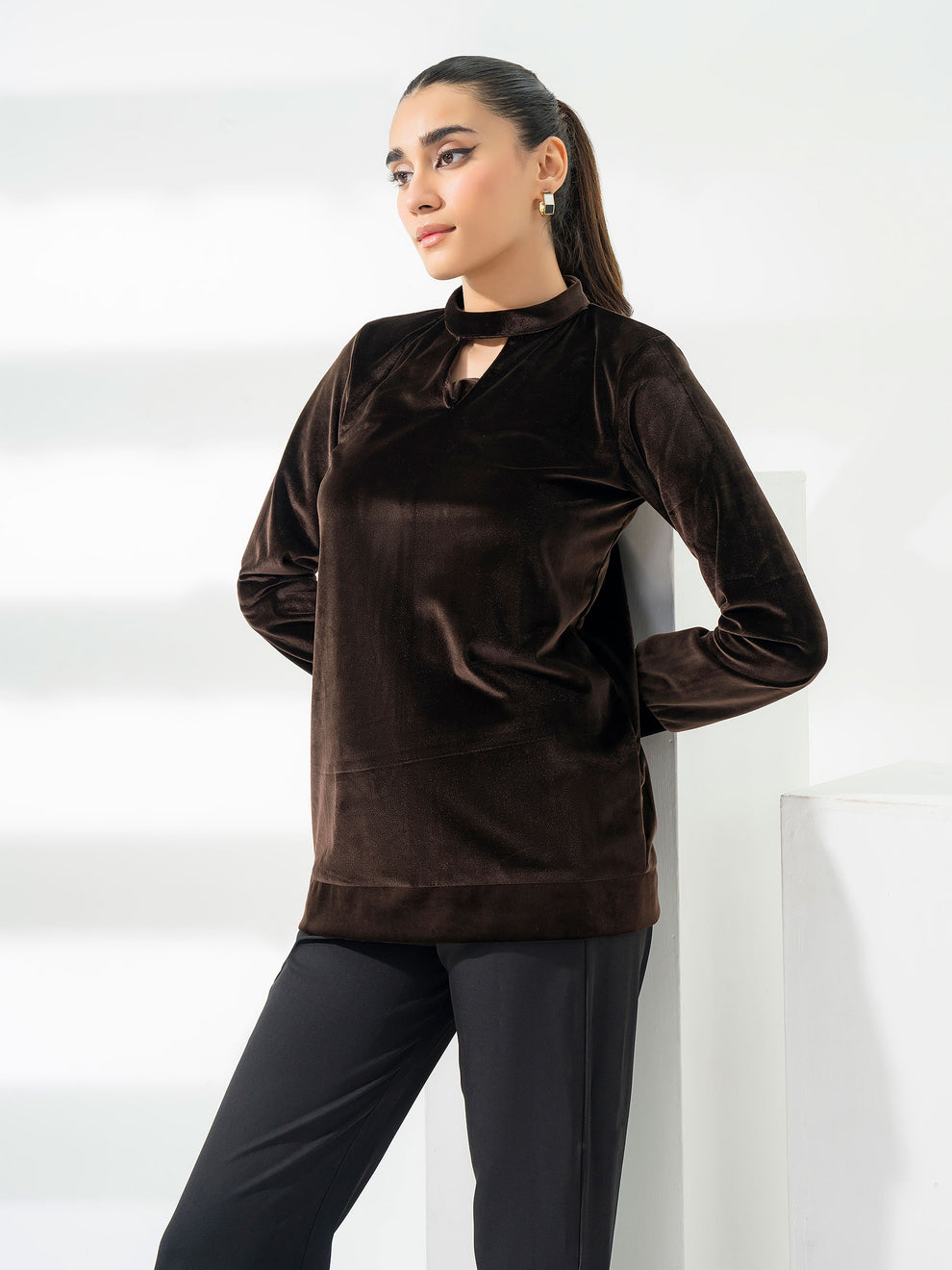 Velour Top – Limelightpk