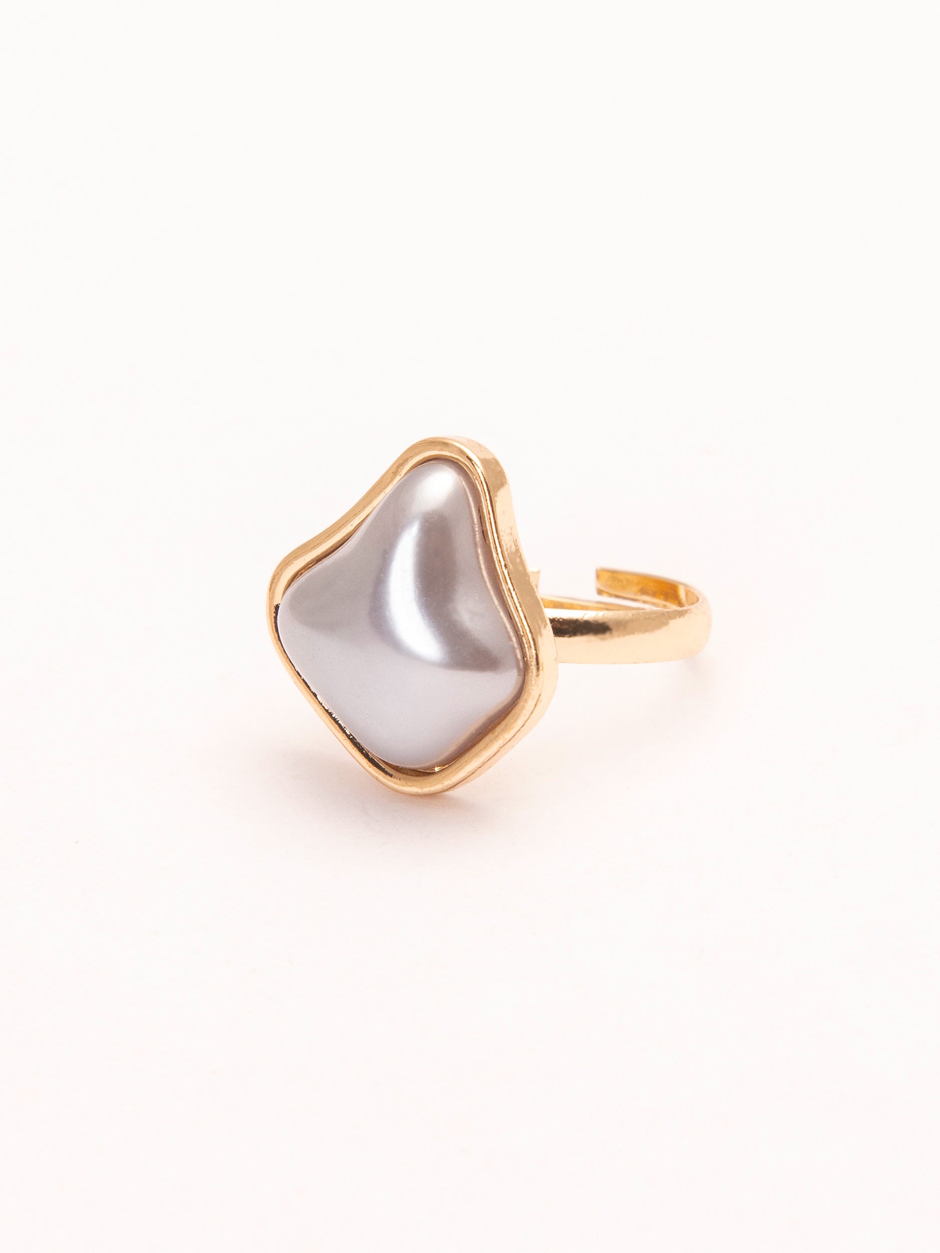 Deshaped Stone Ring – Limelightpk