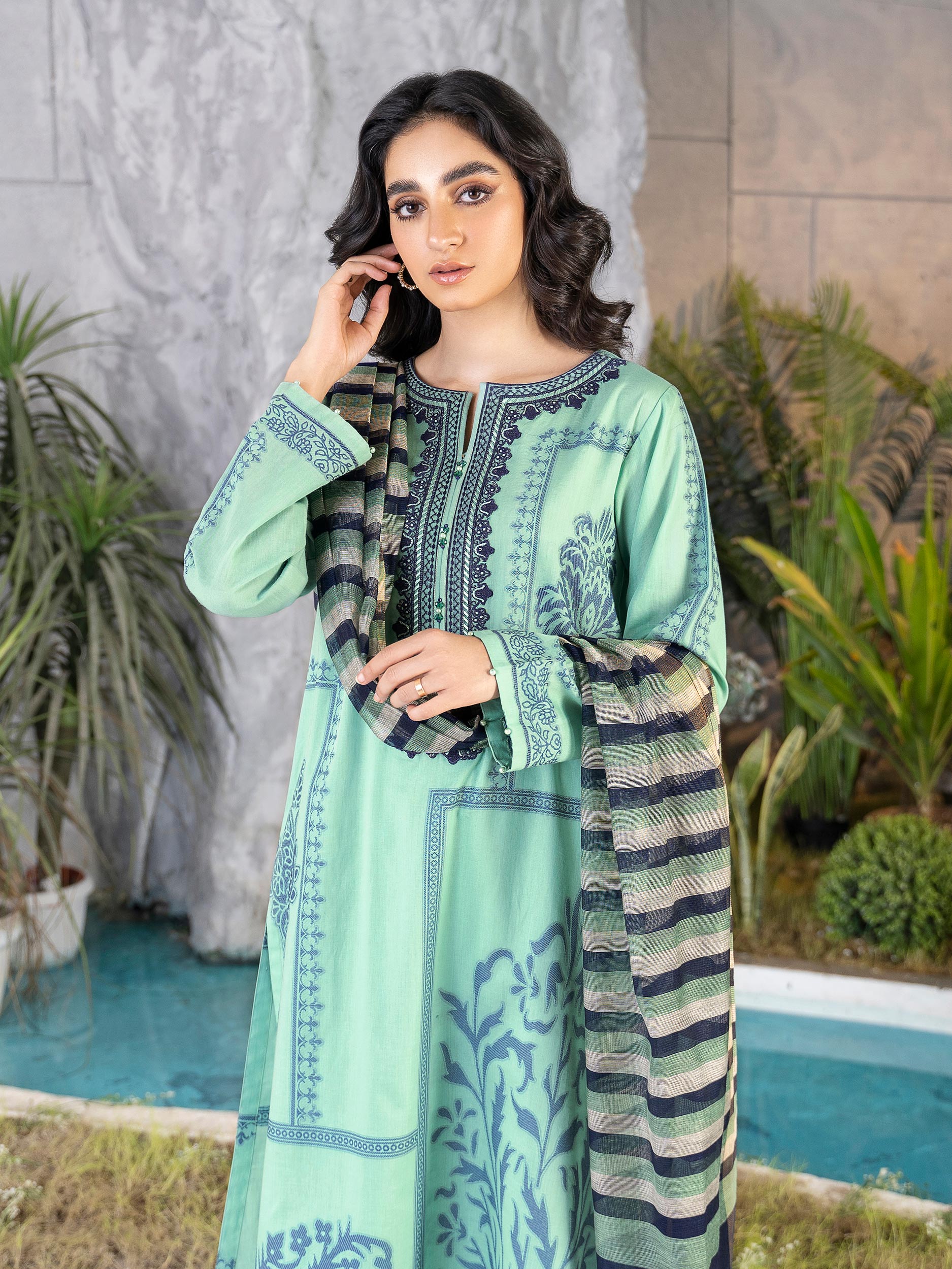 2 Piece Jacquard Suit-Embroidered (Unstitched) – Limelightpk