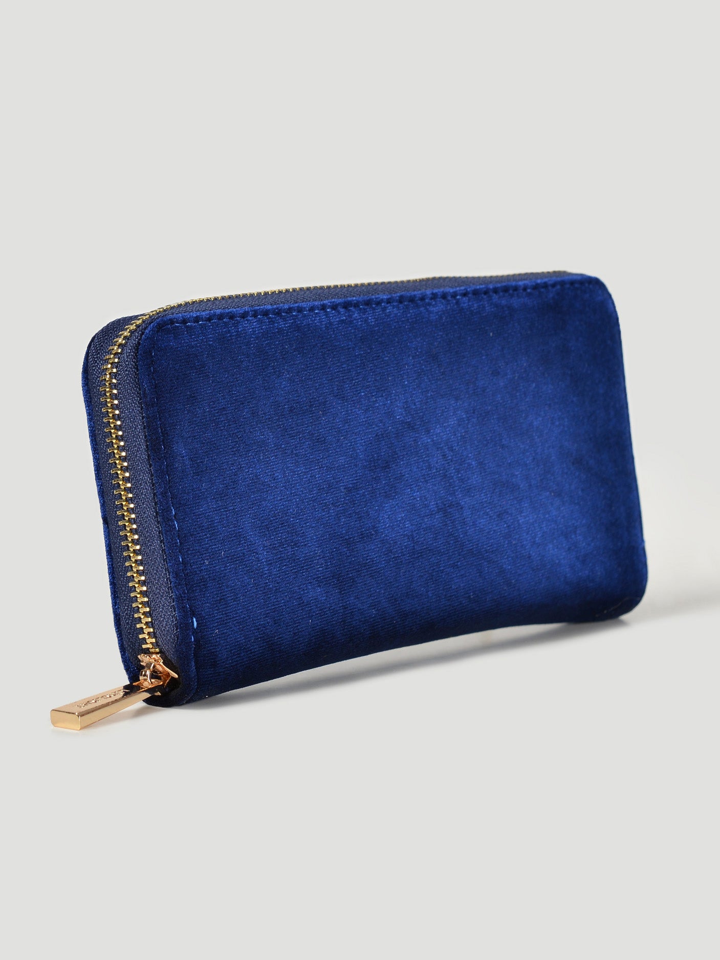 Velvet Wallet – Limelightpk
