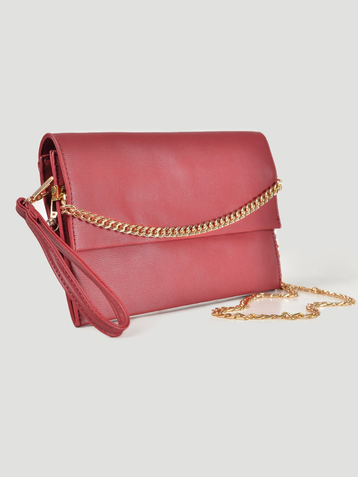 Chained Clutch – Limelightpk