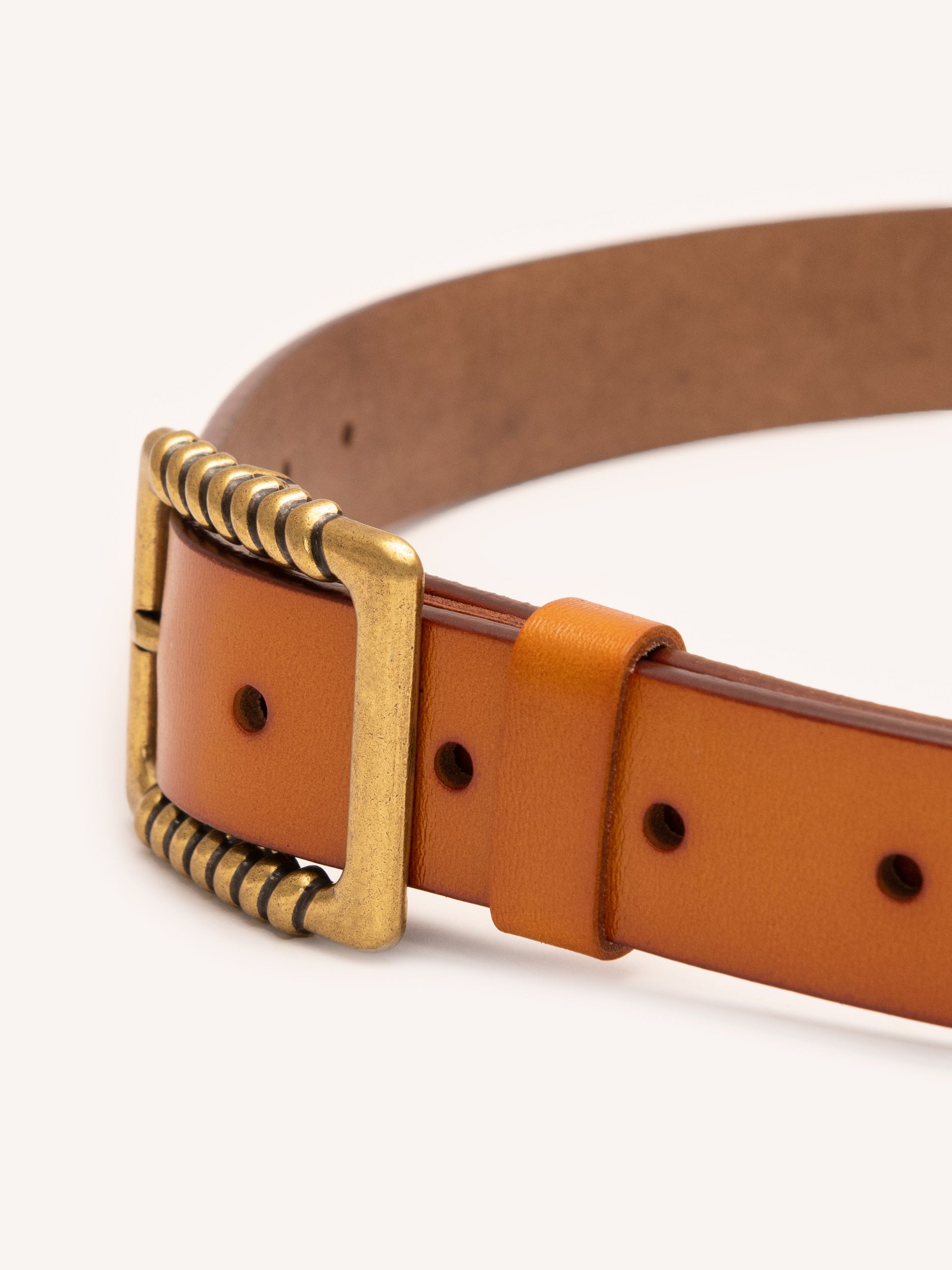 Square-Shaped Buckle Belt – Limelightpk