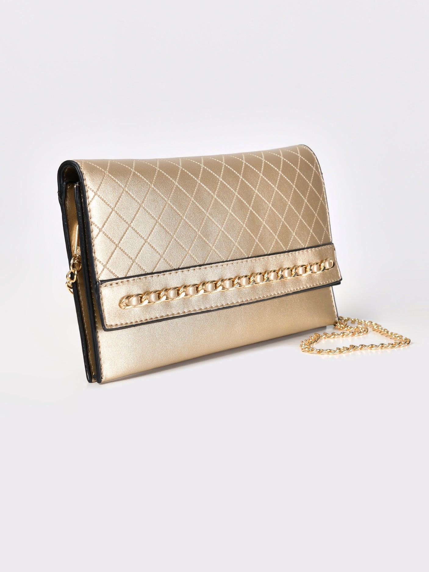 Chained Textured Clutch – Limelightpk