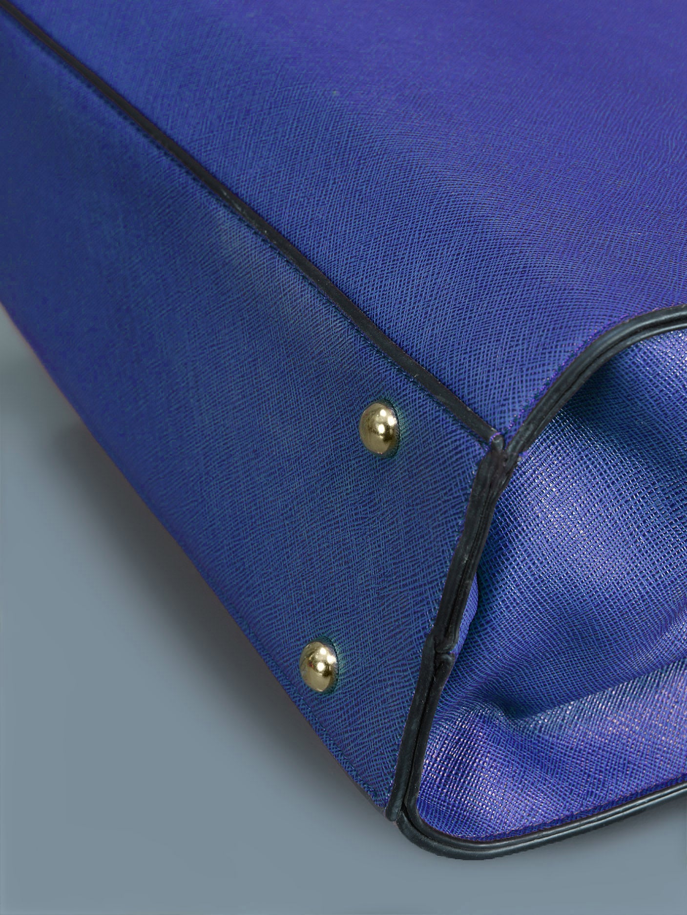 Envelope Shaped Handbag – Limelightpk