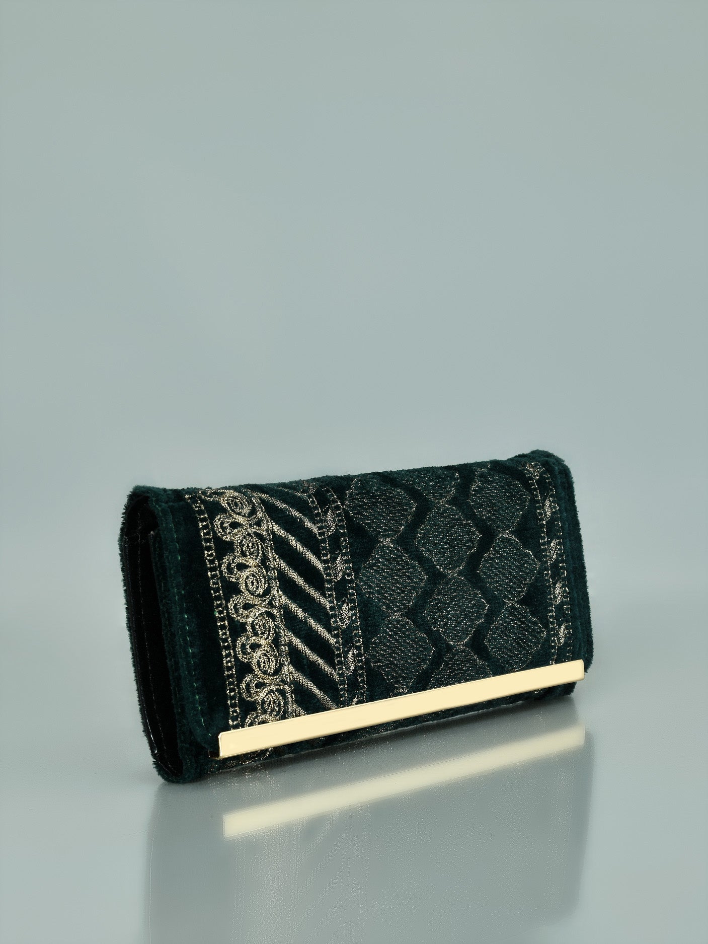 Velvet Embroidered Wallet – Limelightpk
