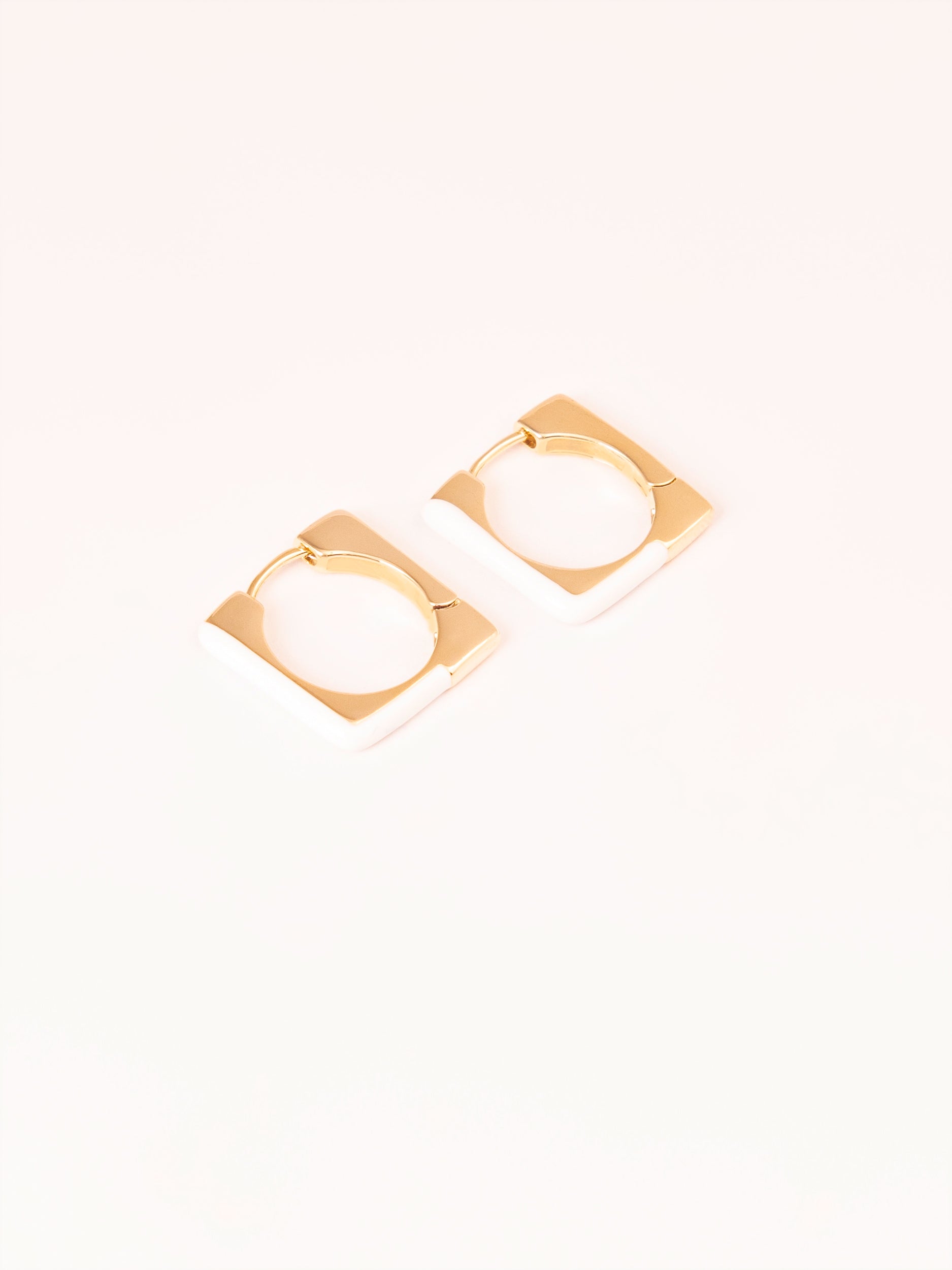 Square-Shaped Earrings – Limelightpk