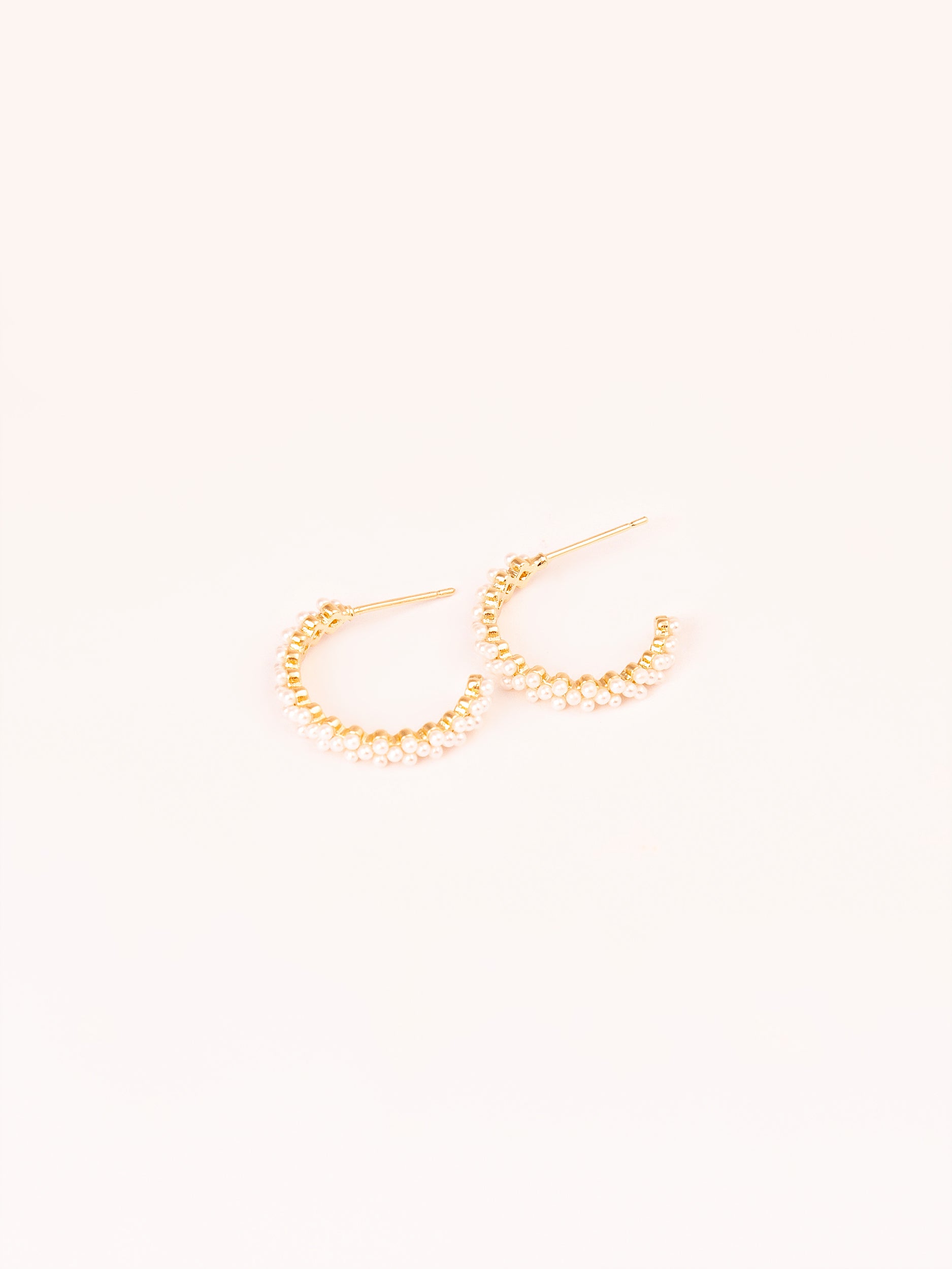 Pearl C-Hoop Earrings – Limelightpk