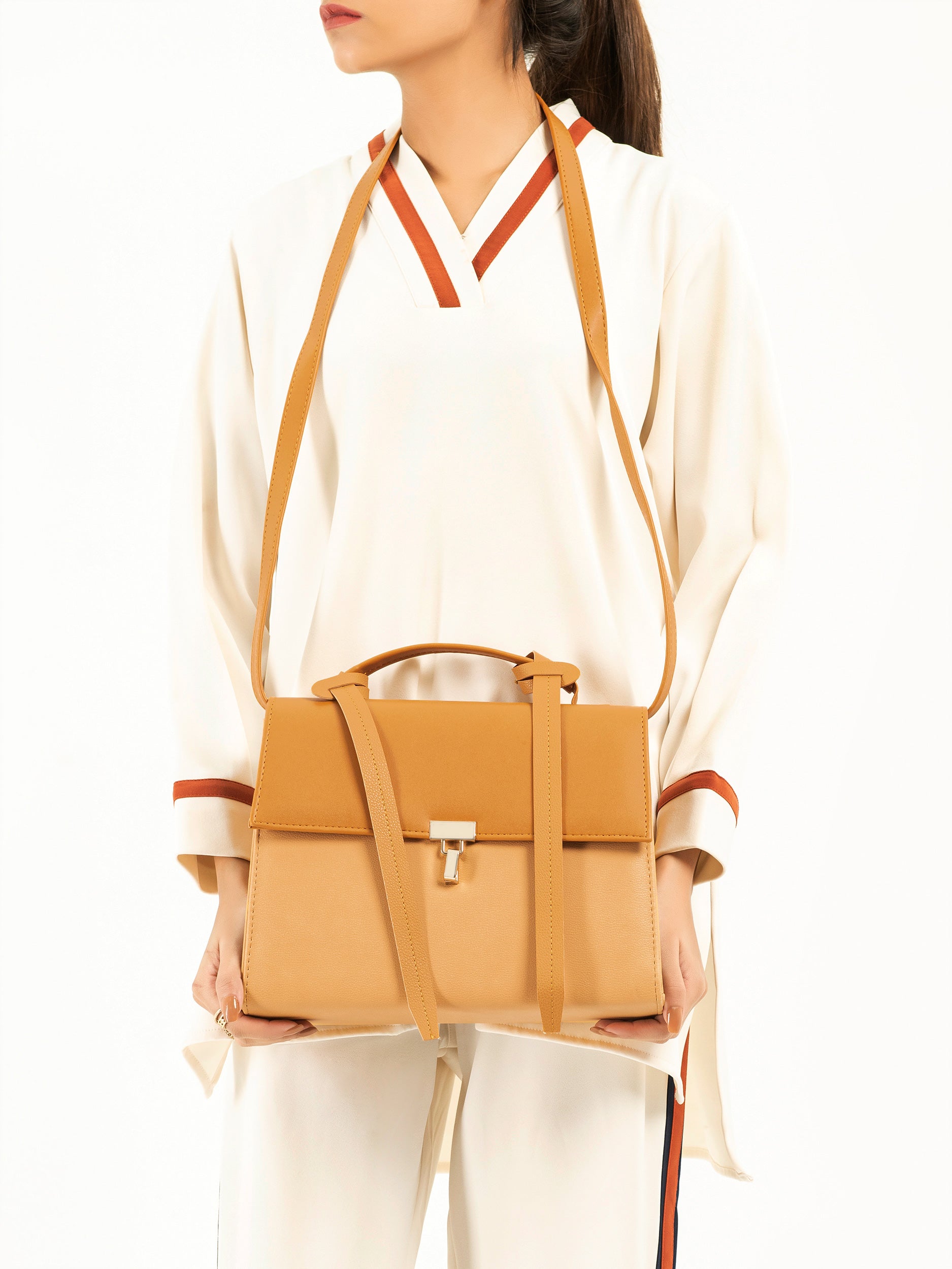 Box Style Handbag – Limelightpk